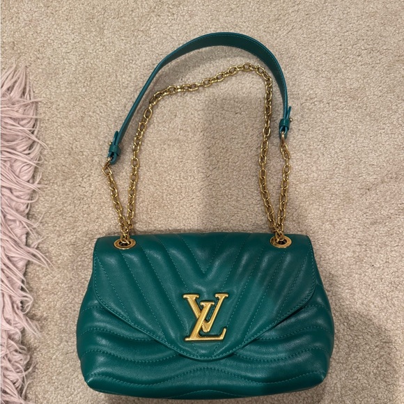 Louis Vuitton | Bags | Louis Vuitton New Wave Chain Bag Mm Nm Emerald ...